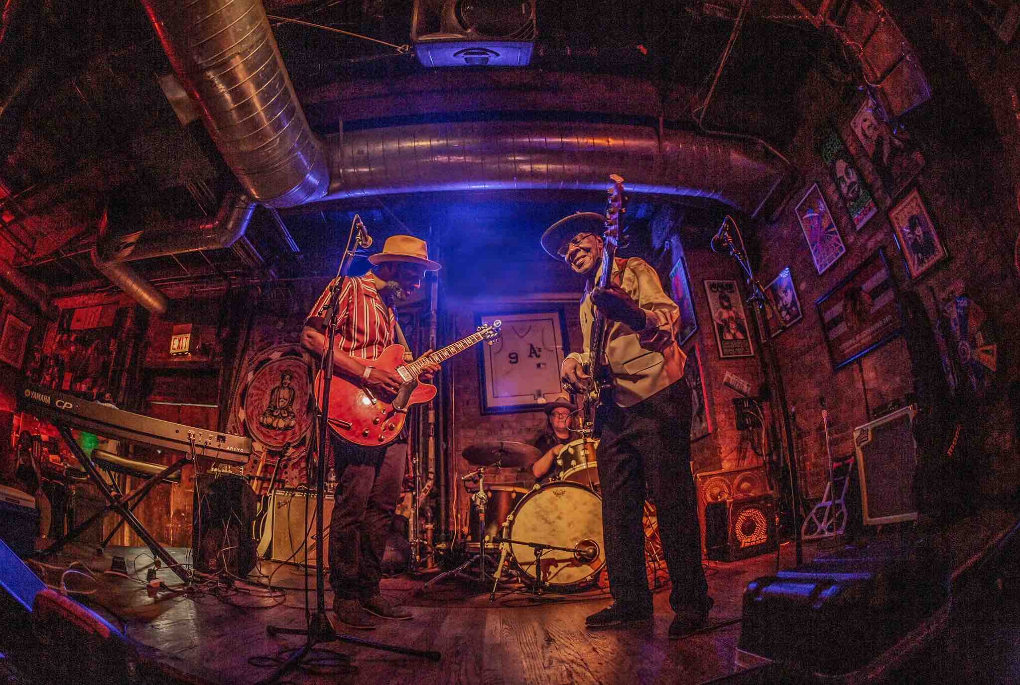 JOEY J. SAYE - Reggies Chicago