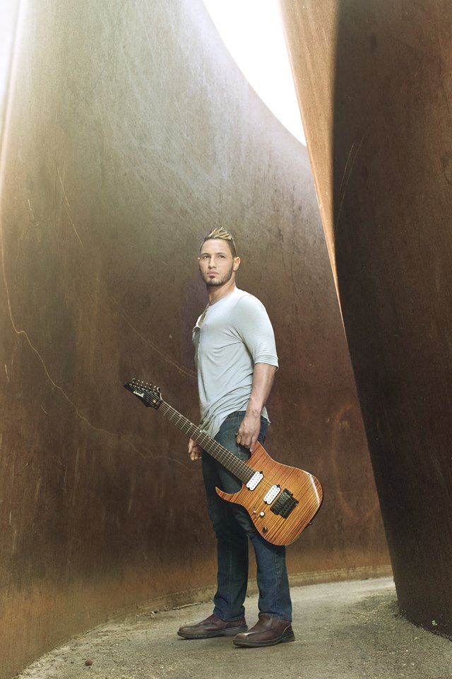 ANGEL VIVALDI - Reggies Chicago