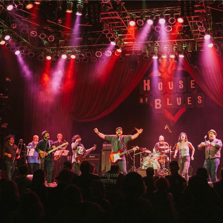 LOCAL MOTIVE - Reggies Chicago